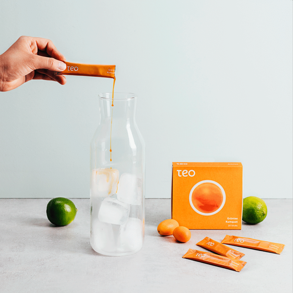 Teo Teas — Laura Morgenstern